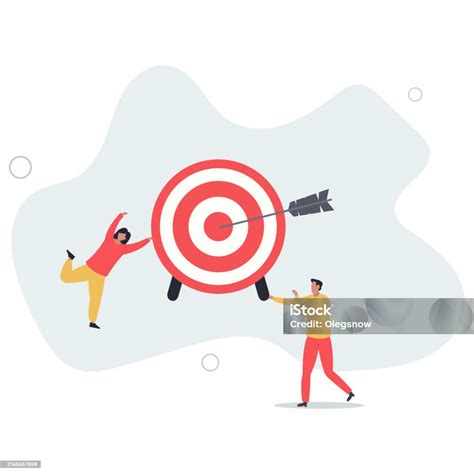 사람들과 가진 Arrowflat 디자인을 가진 과녁 원형 붙드는 사업 해결책과 Goalscustomers 개념에 대한 스톡 벡터 아트 및 기타 이미지 Istock