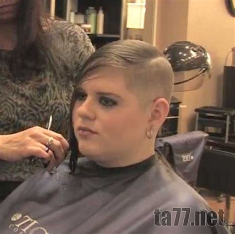 Pin By Tracy Bonner On Braid Styles Extreme Hair Shaved Nape Shaved Hair