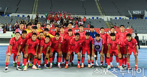 홍명보호 한일전 승리 동아시안컵 우승 두 마리 토끼 사냥 도전