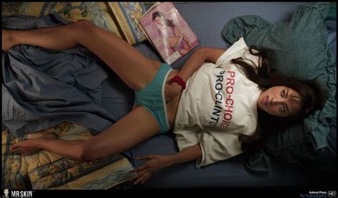 Battle Of The Babes Aubrey Plaza Vs Kate Micucci