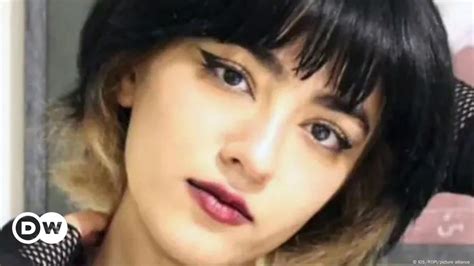 ادامه حمایت‌ها از اعتراضات ایران؛ داغ شدن هشتگ نیکا شاکرمی Dw ۱۴۰۱۷۱۳