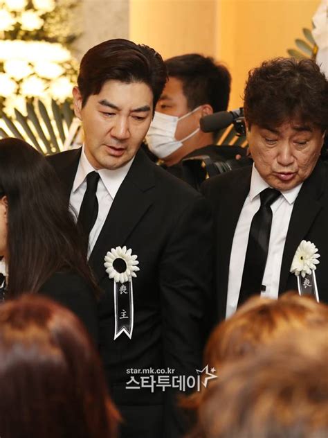 포토 눈물 흘리는 한상진