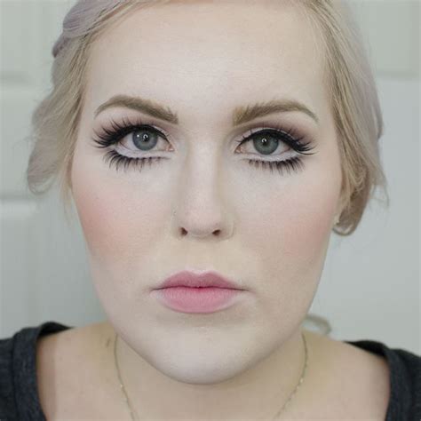 Porcelain Doll Halloween Makeup Tutorial —