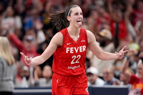Indiana Fevers Caitlin Clark Breaks Wnba Single Season Assists Record