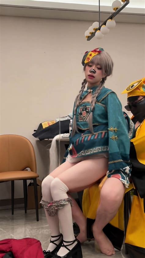 Cute Zombie Gril Sex Cosplay Video Eporner