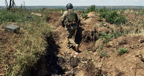 रुस युक्रेन युद्धमा अहिलेसम्म ३६ जना नेपालीको मृत्यु Ajako Aartha Nepals No 1 Business