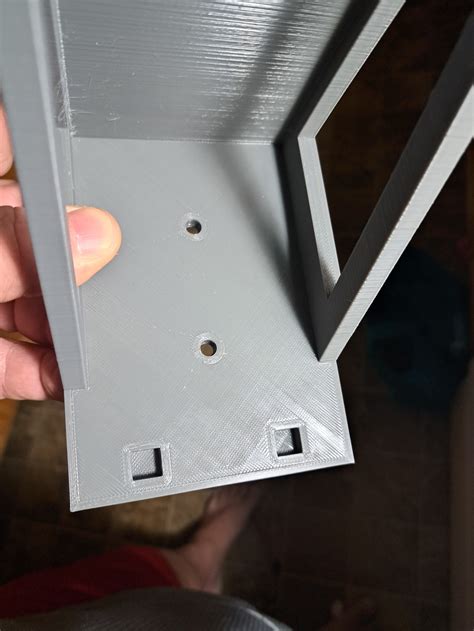 👽 Rc Wall Mount With Controller Hooks・ Stl File For 3d Printing・cults