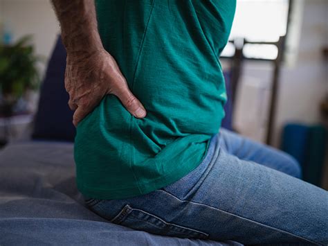 Hip Flexor Strain Causes Symptoms And Treatment