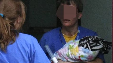 Mädchen 14 Wird Mutter Auf Toilette Bz Die Stimme Berlins