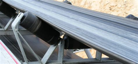 Conveyor Side Guide Rollers In Conveyor Systems