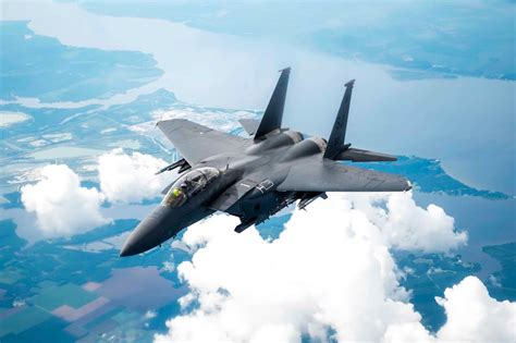 More F 15es To Get Electronic Warfare Upgrades In Award To Bae