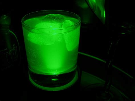 무료 이미지 유리 녹색 음주 조명 칵테일 주스 음료수 리큐어 2048x1536 1077890 무료 이미지 Pxhere