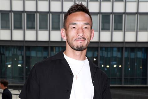 「恐るべし」 元日本代表mf中田英寿氏がコンバイン運転で米収穫に脚光「何でも様になる」 フットボールゾーン