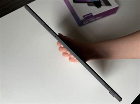 Lenovo Tab M10 Plus огляд доступного планшета для розваг