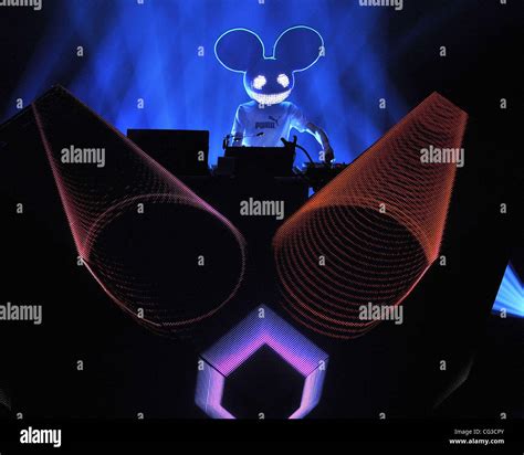 Deadmau5 Live Wallpaper Hd