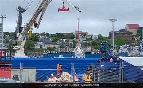 Titan Sub Search Team Leader Fights Back Tears While Recounting Mission