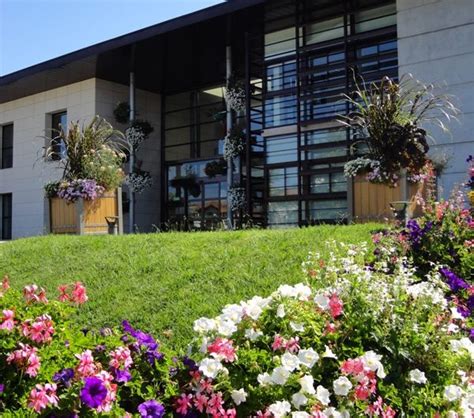 Villes And Villages Fleuris Des Landes 40 Tarnos