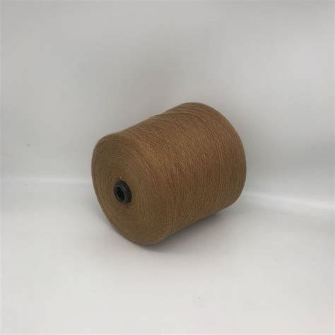 现货色纱2 28S小兔包芯纱 60腈纶40尼龙混纺 抗起球罗兰绒包芯纱 阿里巴巴