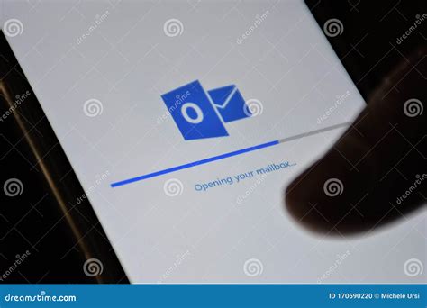 Outlook Com Logo App Editorial Image Image Of Displayed 170690220