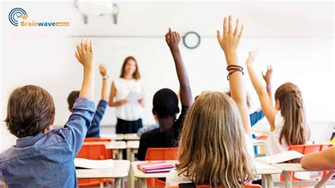 10 Practices To Address Communication Barriers In The Classroom