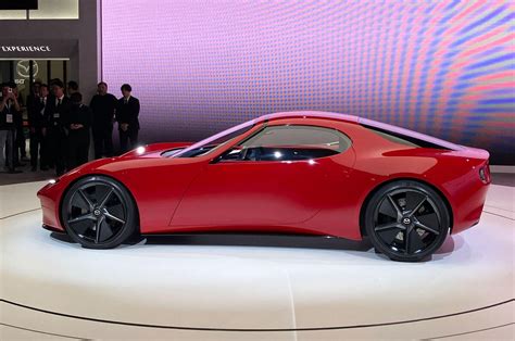 New Mazda Concept Previews Rotary Electric Mx 5 Replacement Localisé