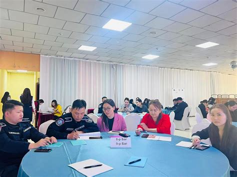 ХАМТАРСАН БАГИЙН ГИШҮҮДИЙГ ЧАДАВХИЖУУЛАХ СУРГАЛТ БОЛЖ БАЙНА