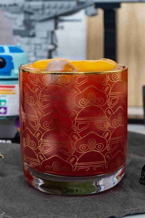 Outer Rim Star Wars Galaxys Edge Copycat Cocktail Attempts At