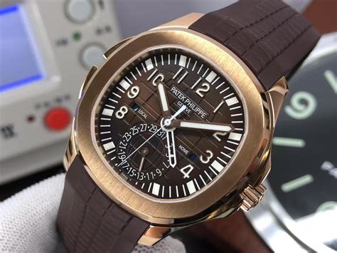 Patek Philippe Aquanaut 5164r Rose Gold Case Brown Dial Brown Rubber