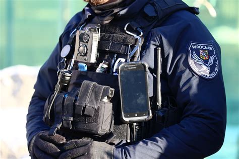 The Complete Guide To Body Worn Video Bwv Systems In Law Enforcement