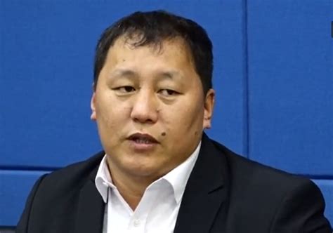 АТГ ын Олон нийтийн зөвлөлөөс Хөгжлийн банкны асуудлаар мэдээлэл хийж байна E Mn