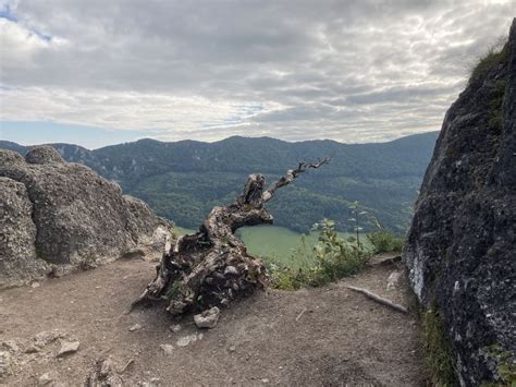 HRAD SÚĽOV