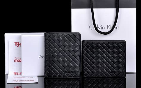 кошелек Calvin Klein (32 фото): женские модели кошельков