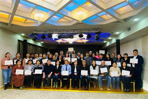 “Хавдар судлалын Компанийн Засаглалын Хөгжлийн Төв Facebook