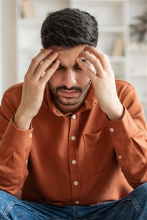 ब्रेकअप टिप्स फॉर मेन ब्रेकअप के गम से उबरने की हर सलाह Break Up