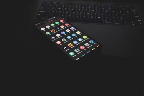 Maximizing Your Mobile App Reach Choosing Between Ios And Android Development The Techno Tricks