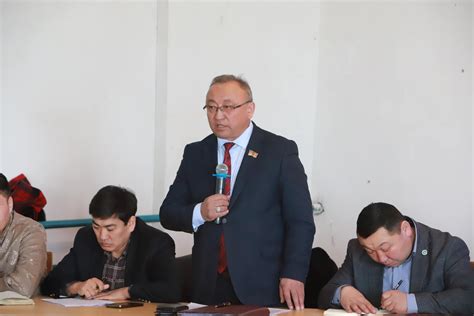 УИХ ЫН ГИШҮҮН Б БЕЙСЕН Т АУБАКИР НАР СУМАНД АЖИЛЛАА