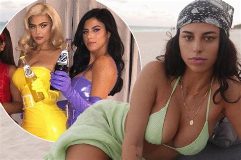 Kylie Jenner Oozes Sex Appeal As She Teases Her Famously Peachy Bum For Saucy Snap Mirror Online