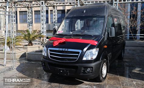 رونمایی از اتوبوس، تاکسی و موتور برقی وارداتی از چین زاکانی وسایل نقلیه وارداتی ارزان‌تر از