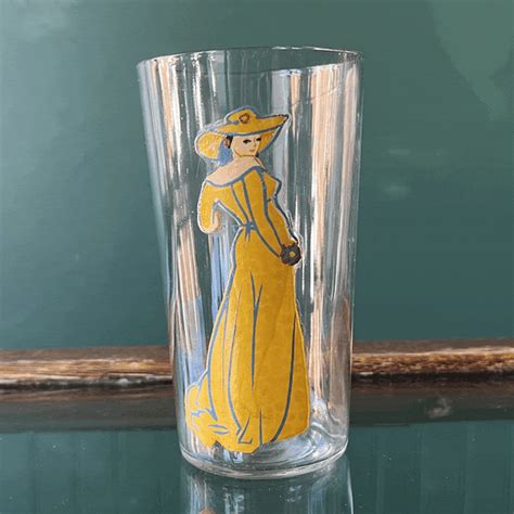 Vintage 1940s Nudie Girl Glasses Pygmy Hippo Shoppe