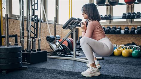 All You Need Is Six Moves One Dumbbell And 30 Minutes To Build Full Body Strength Trendradars