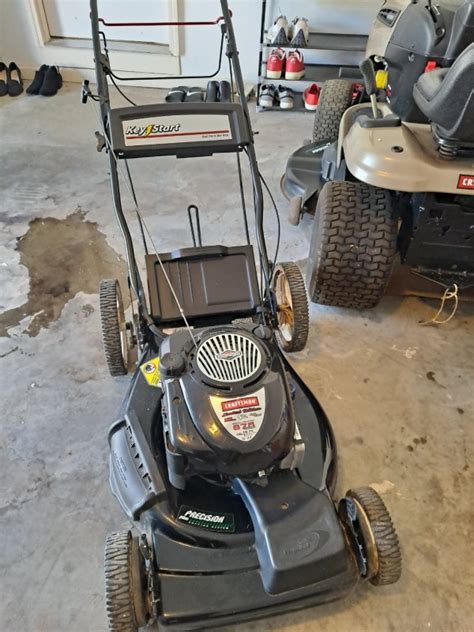 잔디깍는 기계팝니다 전기톱 트리밍도 팝니다 중고장터 Gtksa