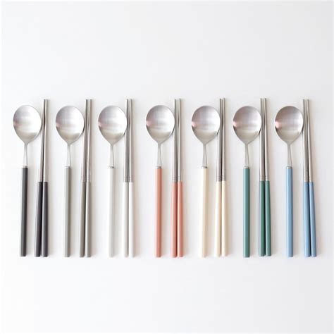 [2 2] 4인세트 연예인수저 카모메키친 컬러무드 수저세트 숟가락 4개 젓가락 4개 감도 깊은 취향 셀렉트샵 29cm