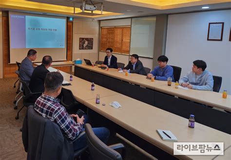 돼지 도체 발골공정 자동화 로봇 기술개발 사업진행