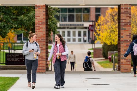 Three Questions To Ask On Your College Visit Alma College