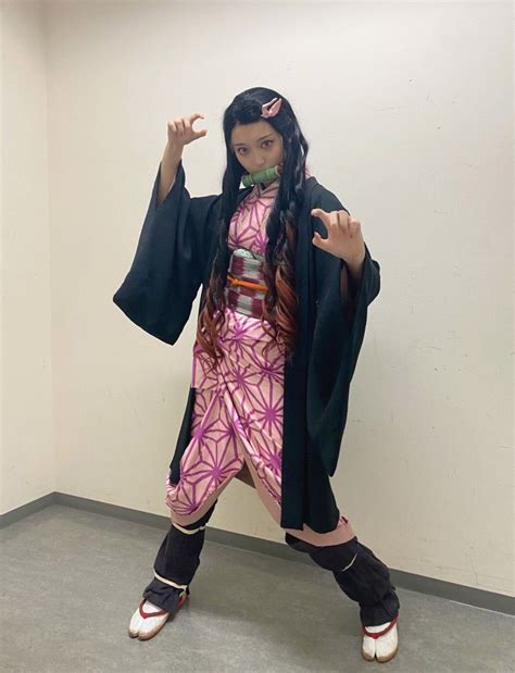 ปักพินโดย Narisa Nukhuntod ใน Demon Slayer Stage Play