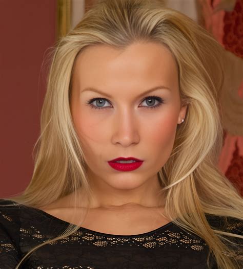 Lizzy Musi Body Best Celebrity Gossip