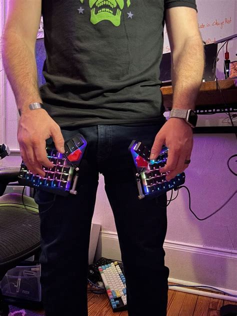 Andrew Thompson Zsa The People The People