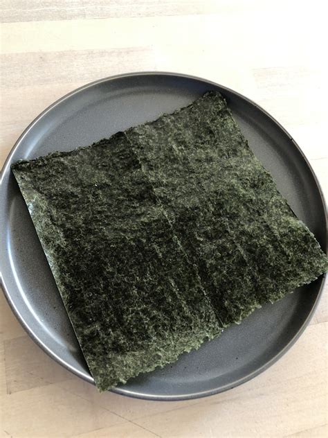 ქეთუნა ყრუაშვილის კულინარიულ ფოტორეცეპტი სუში მომენატრა At