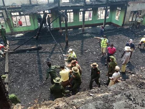 Dvb သီပေါမြို့နယ်ရှိ နမ့်လန်မြို့ဦးကျောင်းတိုက်ကြီး မီးလောင်ပျက်စီး