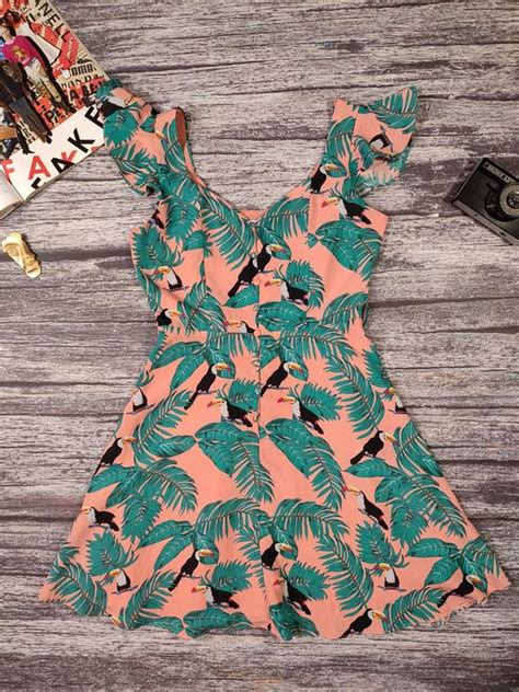 Сукня — ціна 120 грн у каталозі Короткі сукні Купити жіночі речі за доступною ціною на Шафі